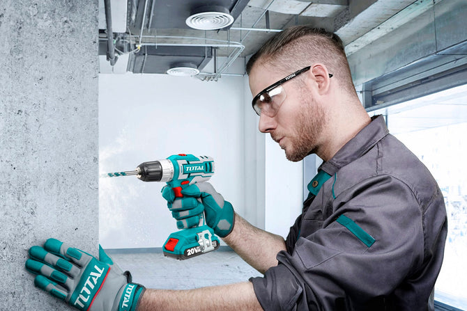 Come forare il vetro senza romperlo o scheggiarlo - Ineco Srl